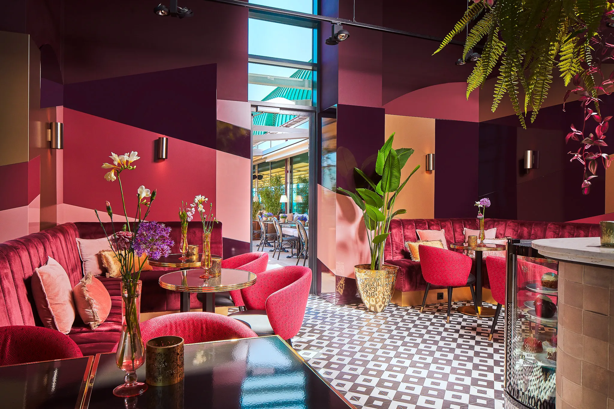 Urban escape with rooftop and overnight stay | The Den